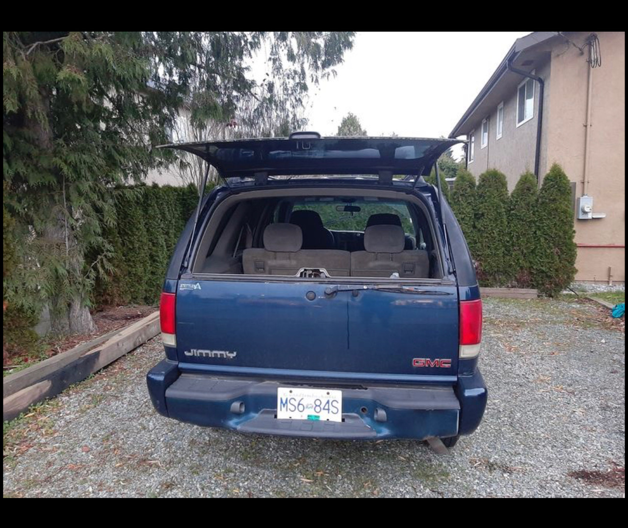 "Blue" - 2002 GMC Jimmy SLS 4 Door | Vancouver Island Off Road
